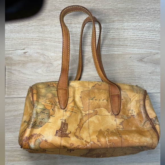 Alviero Martini | Bags | Vintage Alviero Martini Classe Map Print ...